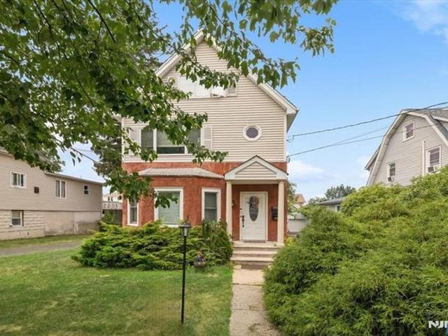 715 5th St, Lyndhurst, NJ 07071