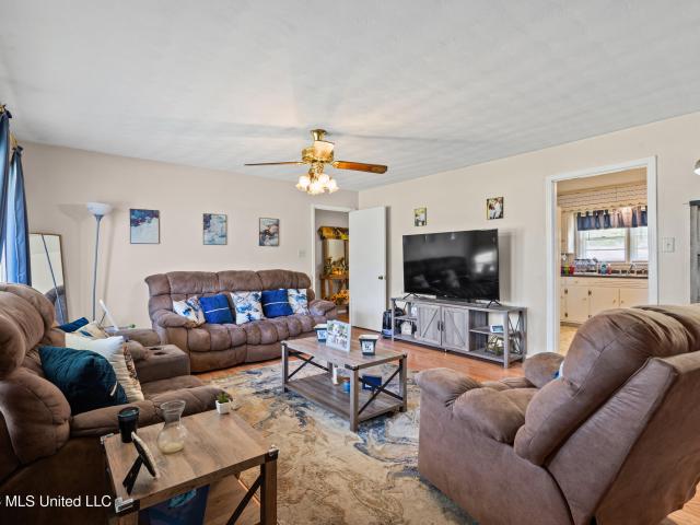 715 Coleman Avenue