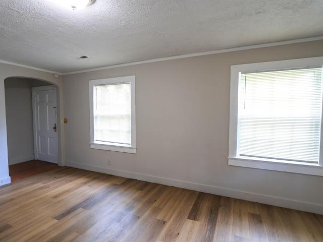 715 Central Avenue