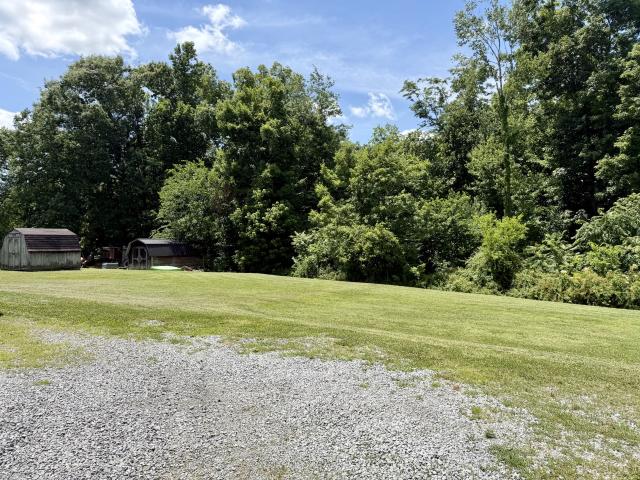 715 Clark Hollow Rd