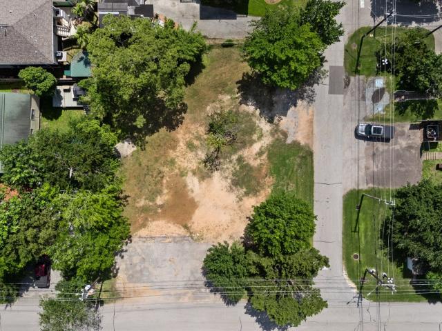 715 Clear Lake Rd, Clear Lake Shores, TX 77565 | MLS #778114