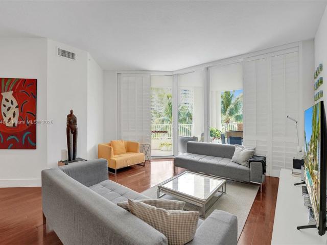 715 Crandon Blvd Unit 406, Key Biscayne, US, FL