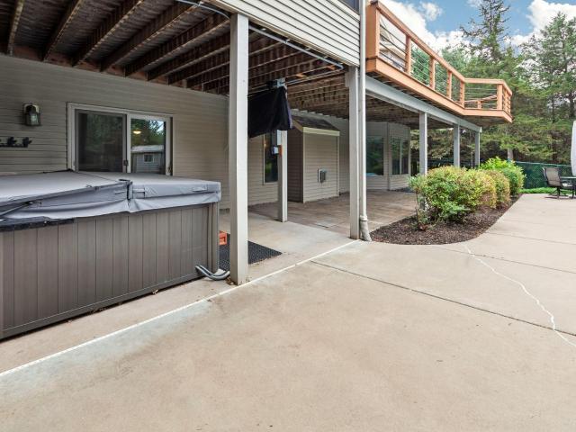 715 Crosby Drive