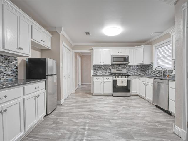 715 Avenue D, South Houston, TX 77587 | MLS #88762 | Compass