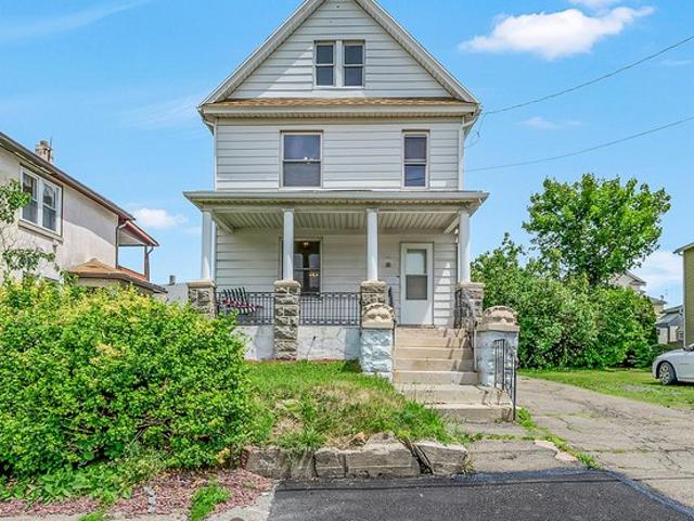 715 E Drinker St, Dunmore, PA 18512