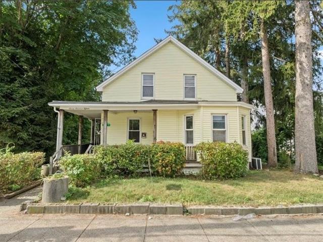 715 Elm St, Woonsocket, RI 02895