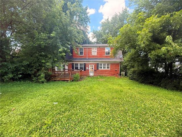 715 franklin place