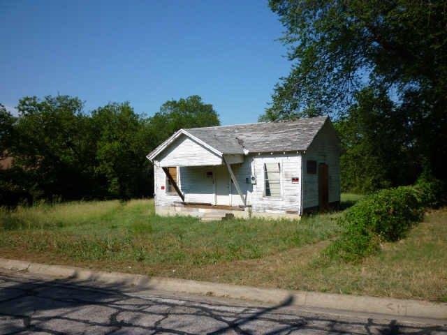 715 Hill Alley St, Denton, TX 76205