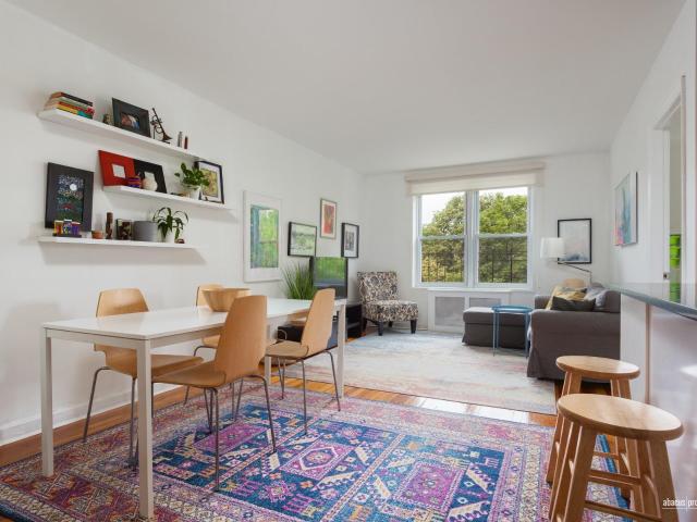 715 Ocean Parkway, Brooklyn, NY