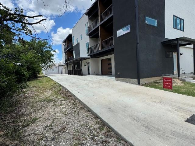 715 Ogden St, Unit 102, San Antonio, TX 78212 | Compass