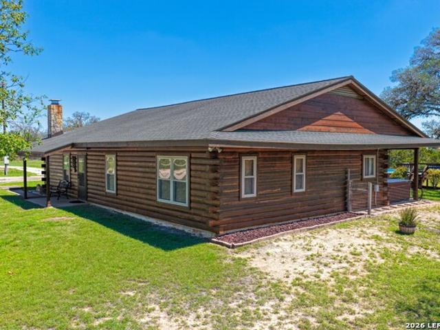 715 Old Orchard