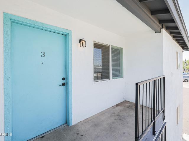 715 N 12TH Avenue # 3