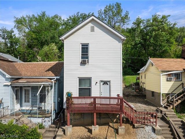 715 N Zane Hwy, Martins Ferry, OH 43935