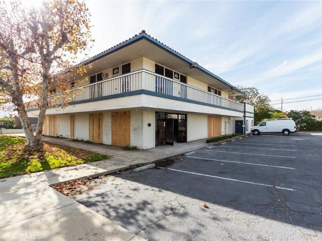 715 N Mountain Avenue 201
