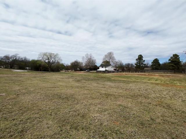 715 E Rock Creek Rd Road