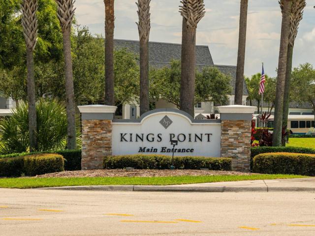 715 Normandy Ln, Delray Beach, FL 33484 | MLS #R11147