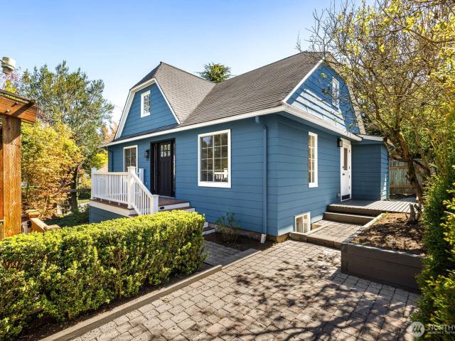 715 NE 60th St, Seattle, WA 98115 | MLS #2500 | Compass