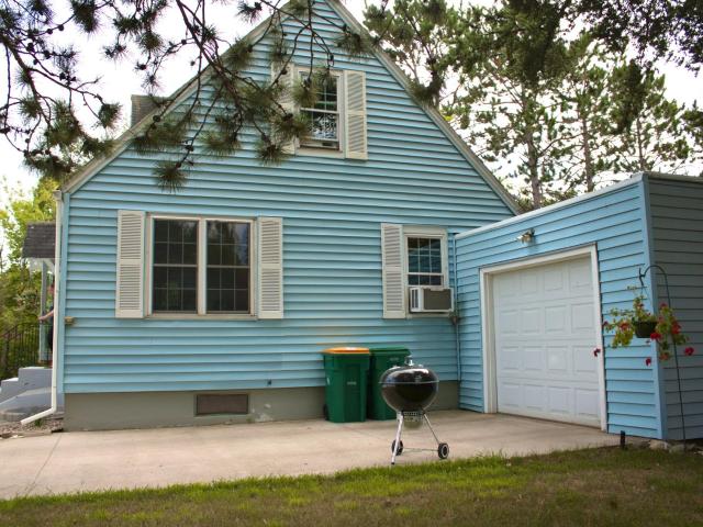 715 NW 9th Avenue