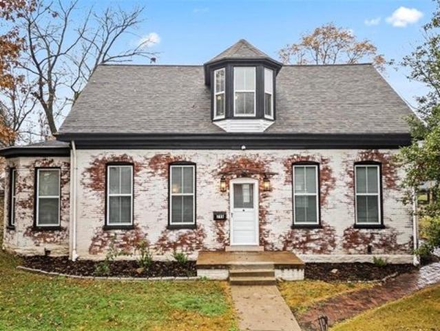 715 S Church St, Belleville, IL 62220