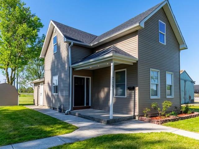 715 Saint Marys St, Decatur, IN 46733