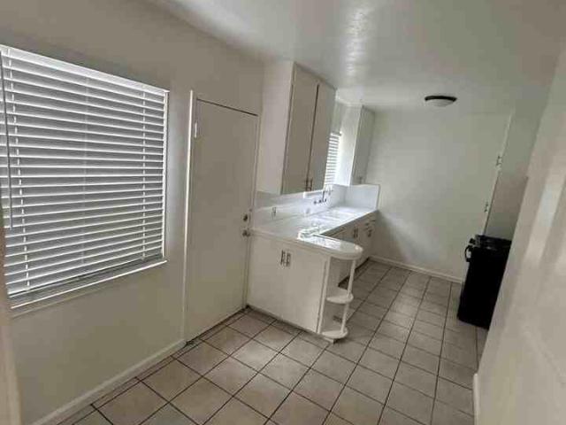 715 Studio Apartment for Rent at 715 E 5th St, Long Beach, CA 90802 Downtown Long Beach