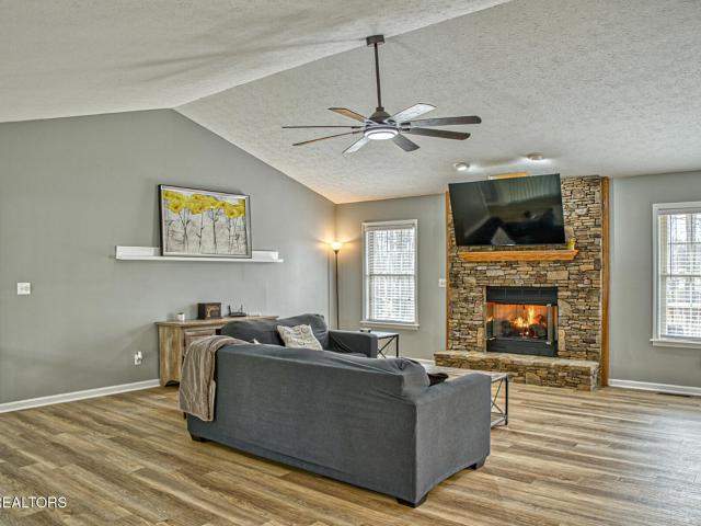 715 Stoneybrook Court
