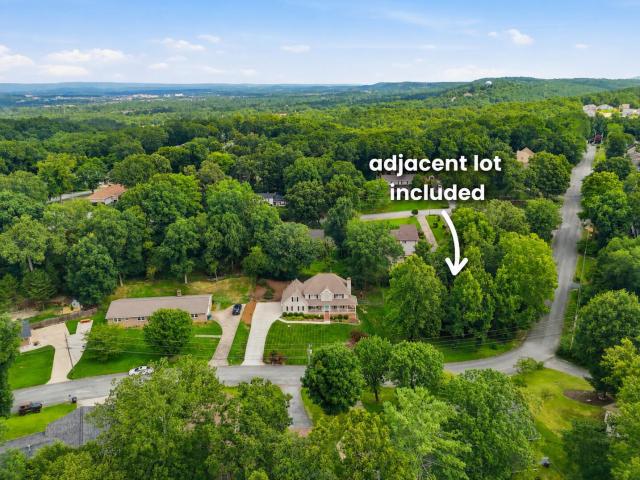 715 Stone Crest Circle