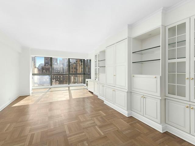 715 Park Avenue, New York, NY