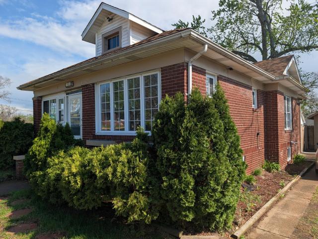 715 Pearl St, Michigan City, IN 46360 | MLS #837295 | Compass