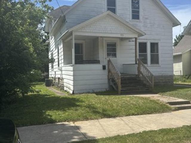 715 Prospect Ave, Oshkosh, WI 54901