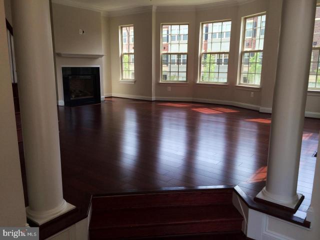 715 River Mist Dr, Unit 177, Oxon Hill, MD 20745 | MLS #MDPG2195 | Compass