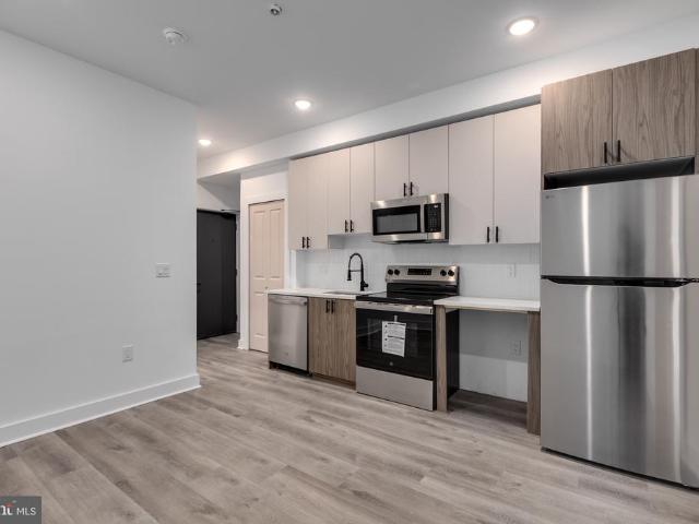 715 W Cumberland Street # 6