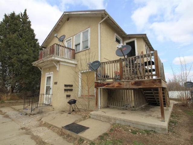 715 Valley St, Minot, ND 58701