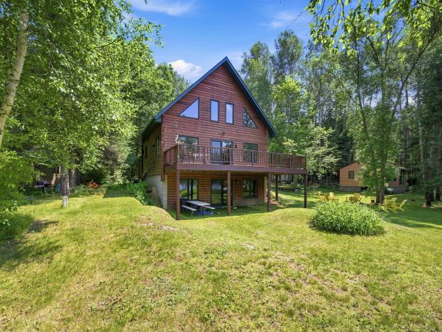 7164 Quentin Road NE