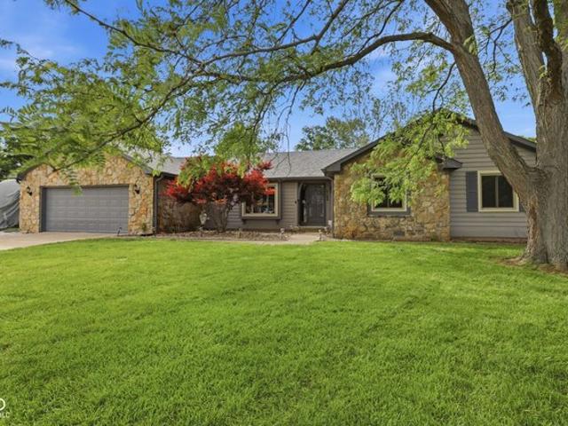 7164 Sandalwood Dr, Avon, IN 46123