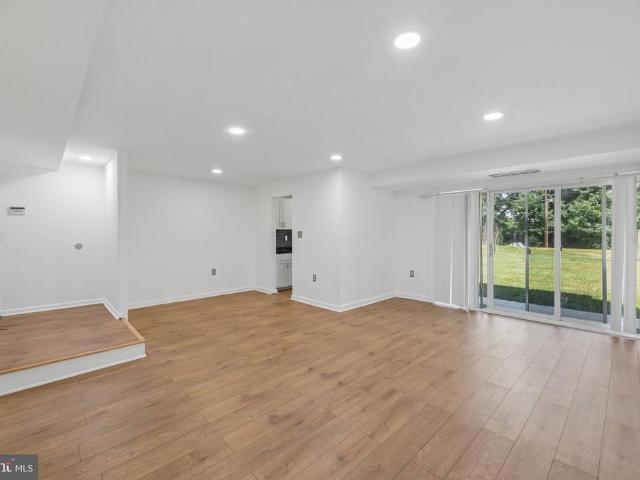7165 Cross Street # T 3