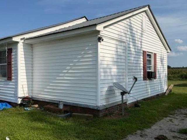 7167 Highway 41 W