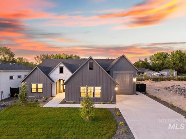 7168 E Chicken Hawk Loop