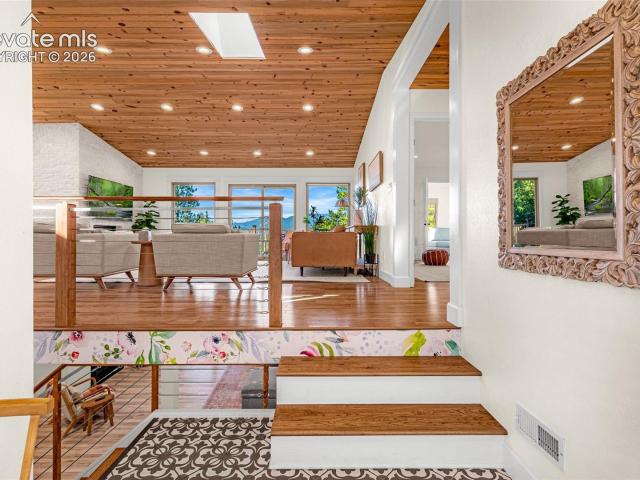 7169 Dark Horse Place