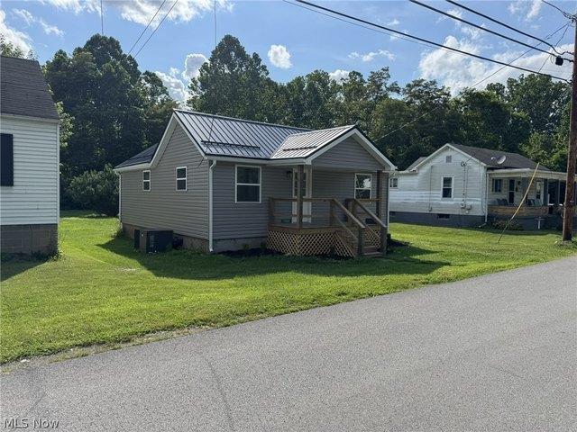 71600 Hall St, Maynard, OH 43950