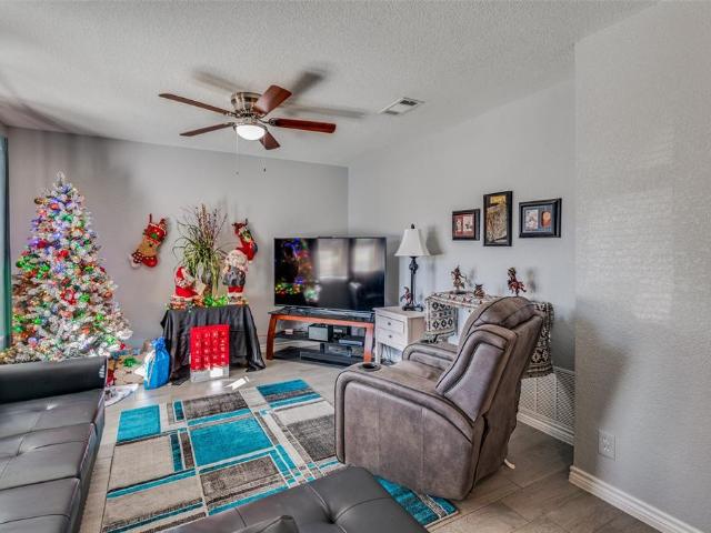 7160 Jay Lane