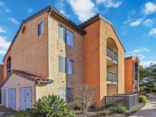 7160 Shoreline Dr, Unit 4211, San Diego, CA 92122 | MLS #260009 | Compass