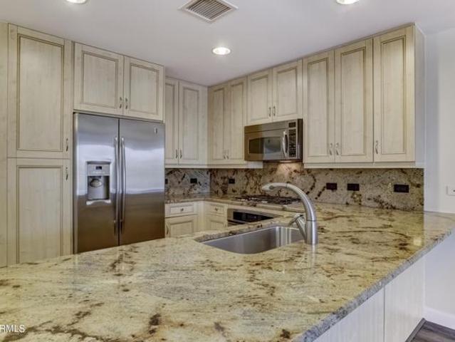 7161 E Rancho Vista Dr #3009 Scottsdale, AZ 85251