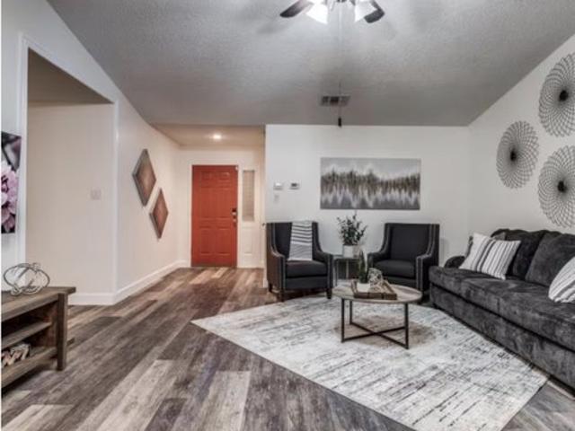 7161 Webbwood Way, San Antonio, TX 78250