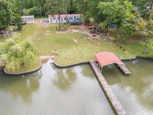 7162 Blacks Bluff Rd, Cave Spring, GA 30124