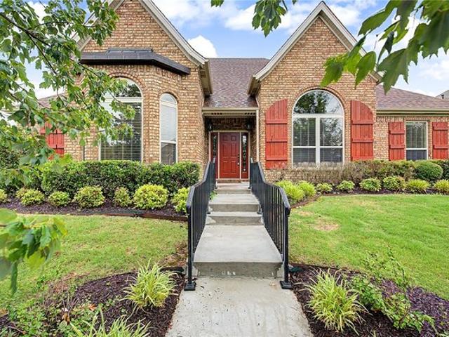 7162 Crisler Ct, Springdale, AR 72762