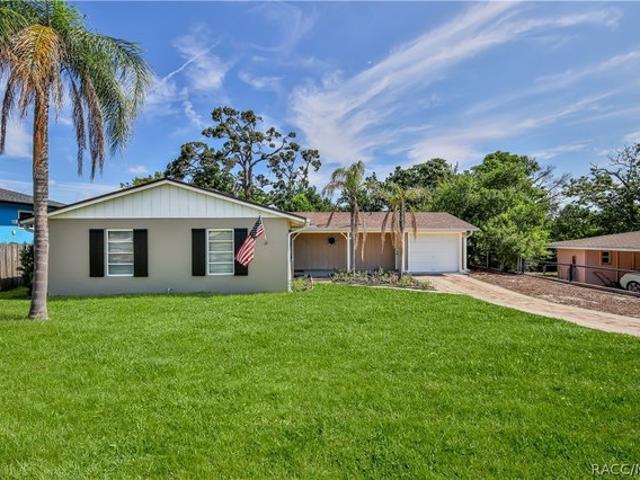 7163 Fireside St, Spring Hill, FL 34606