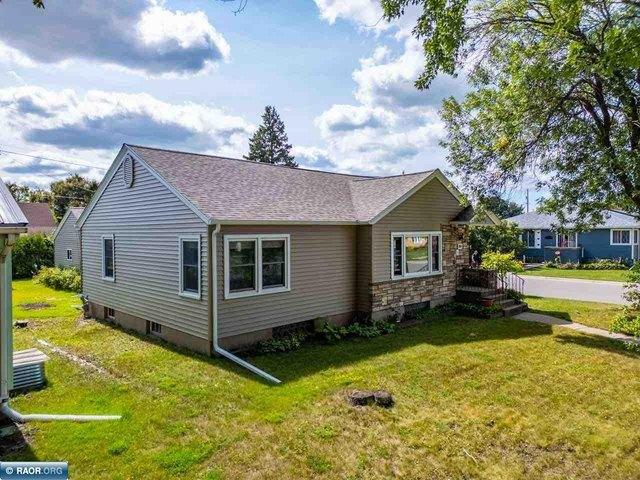 716 5th St S, Virginia, MN 55792