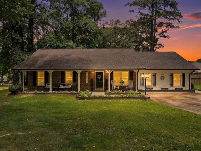716 County Line Auburn Rd, Winder, GA 30680