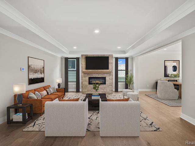 716 Catalpa Drive